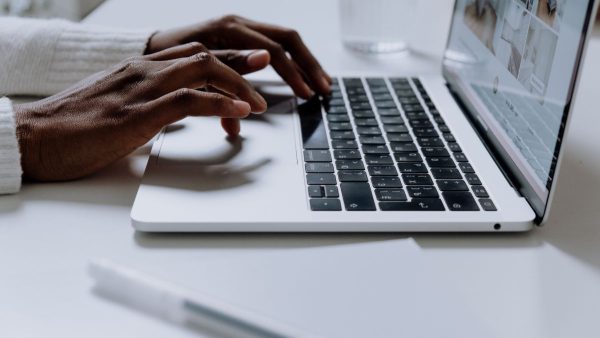 How to Create a Full-Page Slideshow on Wix: Step-by-Step Guide