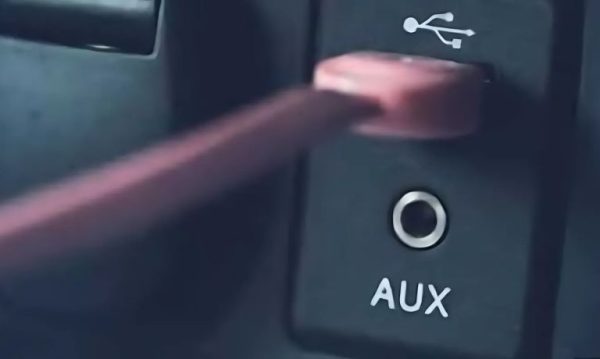 What is an AUX Port and What Is It Used For? Explained