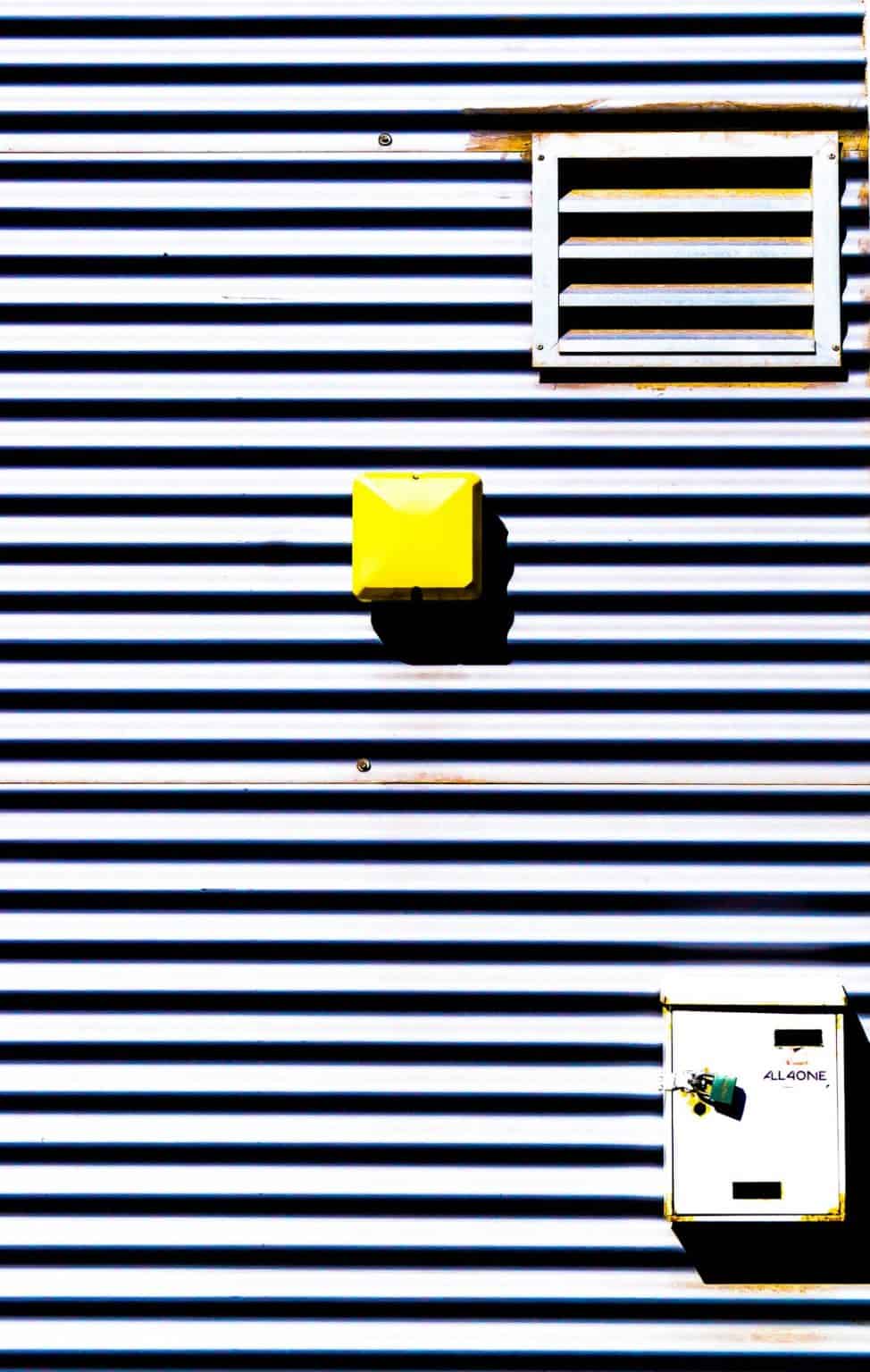 Top 4 Best Reverse Image Search APIs - Google Maps Widget